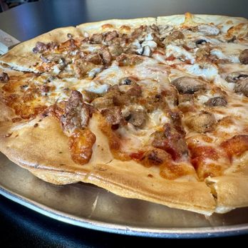 LOST PIZZA - Updated October 2025 - 58 Photos & 110 Reviews - 1203 N ...