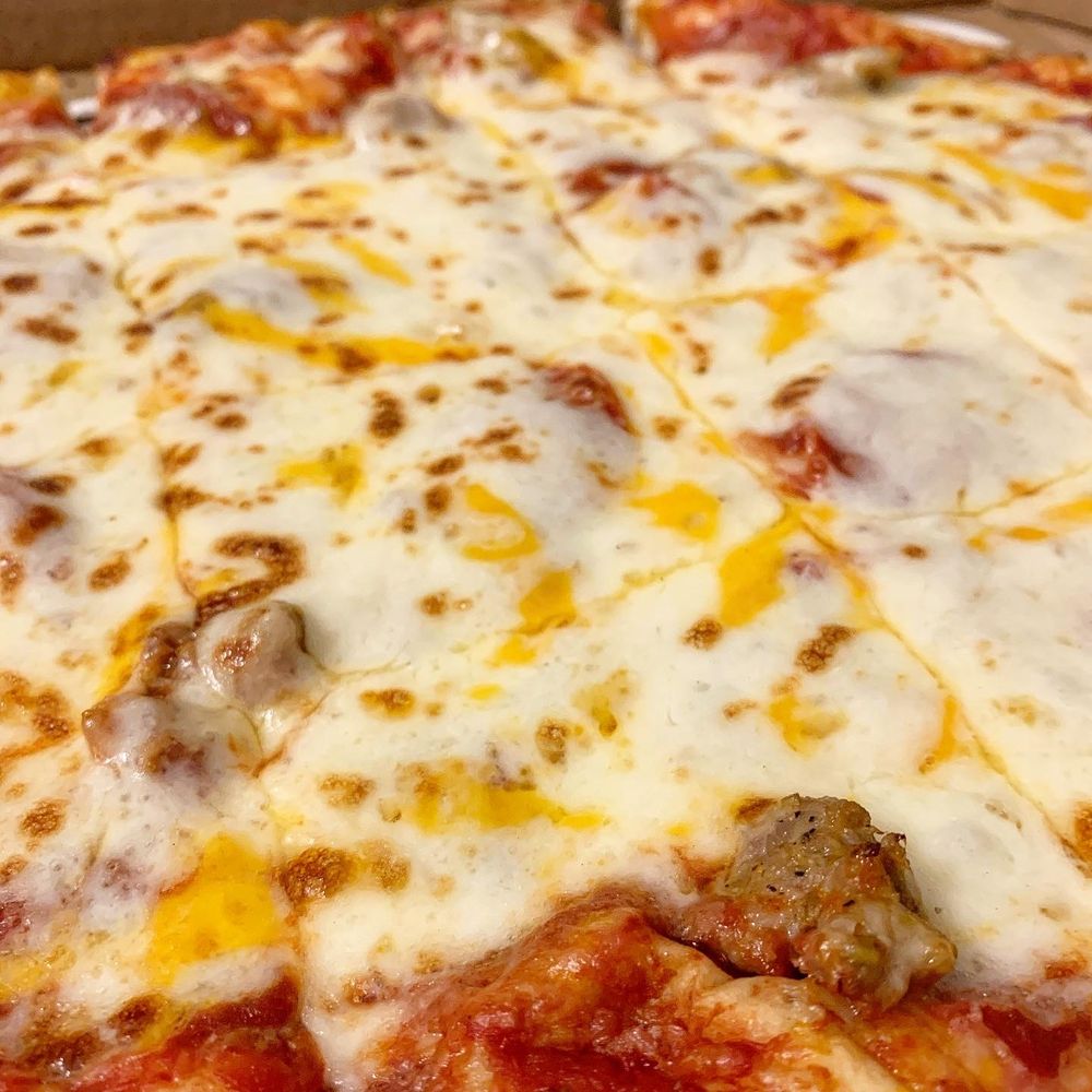 JOE AND STAN’S SPORTS LOUNGE & GRILL - Updated November 2024 - 35 ...