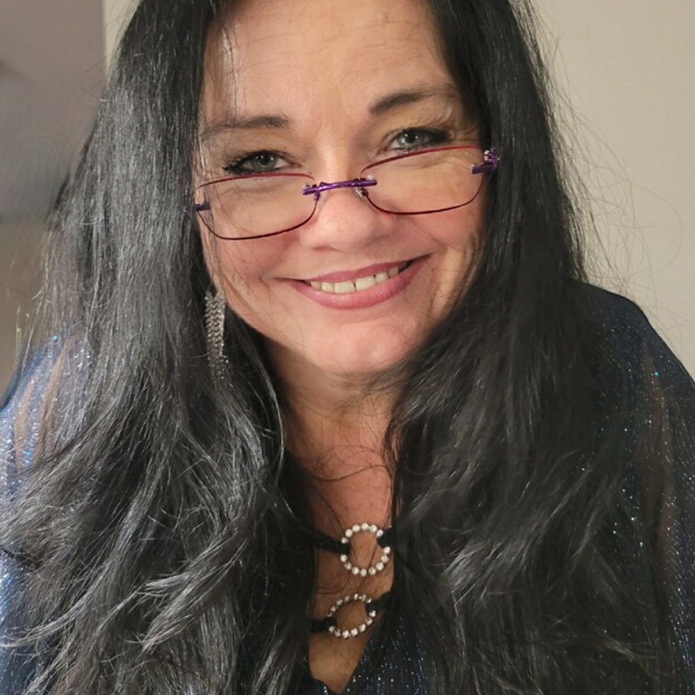 Jenny Diehl's Instagram, Twitter & Facebook on IDCrawl