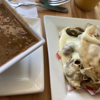 AREPA GEORGE - Updated May 2024 - 223 Photos & 181 Reviews - 1552 N ...