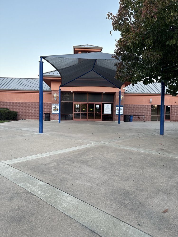 BARBARA MORSE WACKFORD COMMUNITY & AQUATIC COMPLEX - Updated December ...