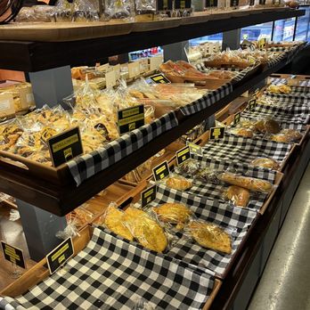 SHILLA BAKERY - Updated October 2024 - 122 Photos & 61 Reviews - 13938 ...