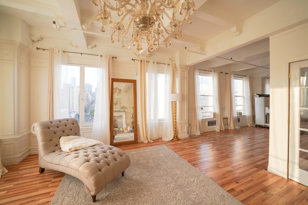 FD PHOTO STUDIO - Updated October 2025 - 20 Photos - 656 S Los Angeles ...