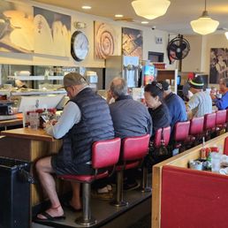 LIL’ JON RESTAURANT & LOUNGE - Updated July 2025 - 603 Photos & 806 ...