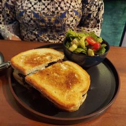 CROSSROADS KITCHEN & BAR - Updated December 2025 - 83 Photos & 48 ...