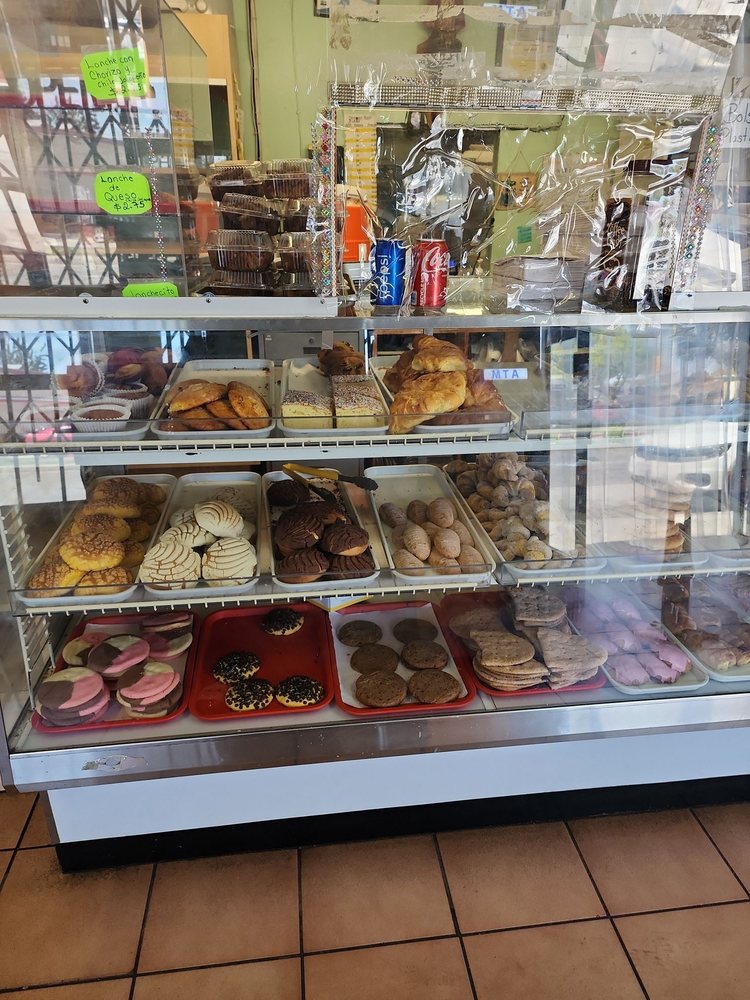 EL POLLITO BAKERY - 32 Reviews & 14 Photos - 8209 Eastern Ave, Bell ...