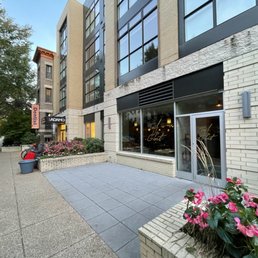 TAIL UP GOAT - Updated December 2025 - 2288 Photos & 908 Reviews - 1827 ...