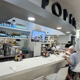 POPPIES RESTAURANT & DELI - Updated November 2024 - 310 Photos & 361 ...