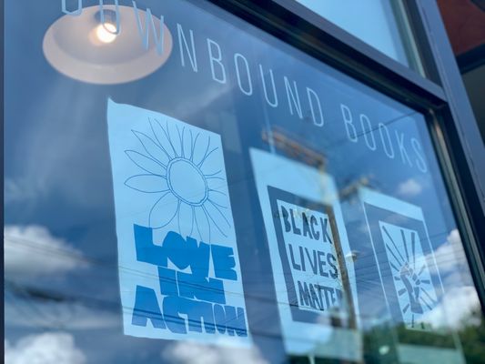 DOWNBOUND BOOKS - Updated July 2025 - 10 Photos - 4139 Apple St ...