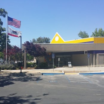 SACRAMENTO PUBLIC LIBRARY - COLONIAL HEIGHTS - Updated October 2025 ...