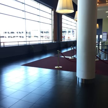 SHOWCASE CINEMA DE LUX LEGACY PLACE - Updated July 2025 - 110 Photos ...