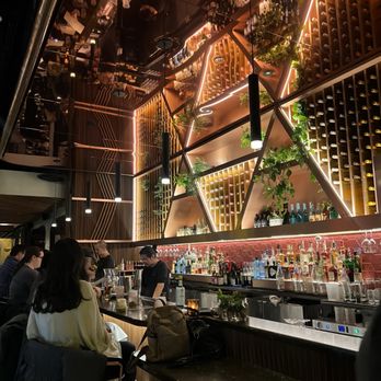 PLANTA - Updated May 2024 - 1392 Photos & 405 Reviews - 413 N Clark St ...