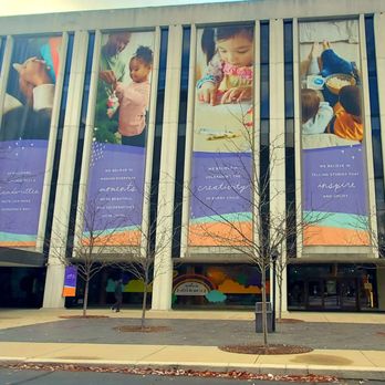 HALLMARK VISITORS CENTER - Updated July 2025 - 327 Photos & 59 Reviews ...