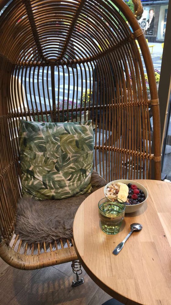 RELOAD SUPERFOOD BAR - Updated January 2025 - Sergelgatan 24, Stockholm ...