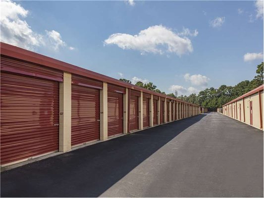 EXTRA SPACE STORAGE - Updated August 2025 - 17 Photos & 17 Reviews ...