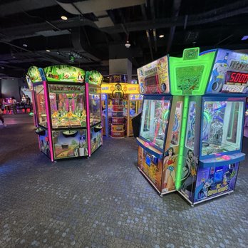 THE GAME ROOM - Updated October 2025 - 150 Photos & 24 Reviews - 1 ...