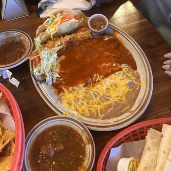 LOS COMPADRES - Updated January 2026 - 130 Photos & 202 Reviews - 2437 ...