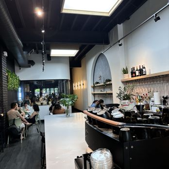 ELM ROASTERY - Updated November 2024 - 250 Photos & 105 Reviews - 8330A ...