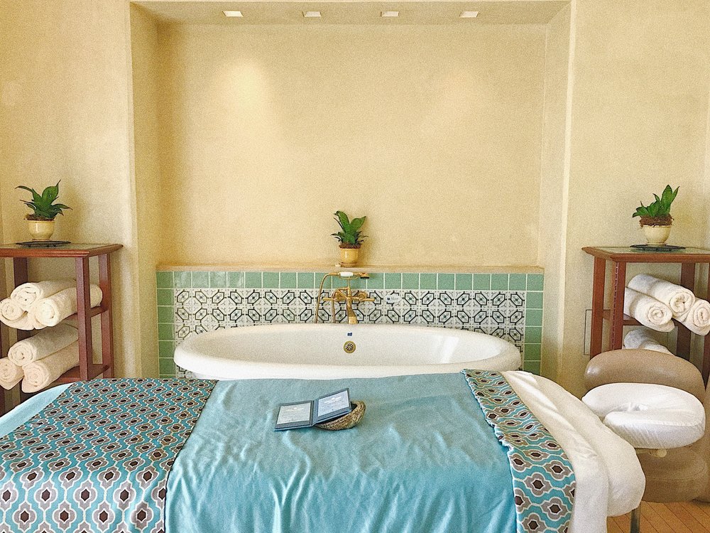 SPA AT FOUR SEASONS RESORT THE BILTMORE SANTA BARBARA - TEMP. CLOSED ...