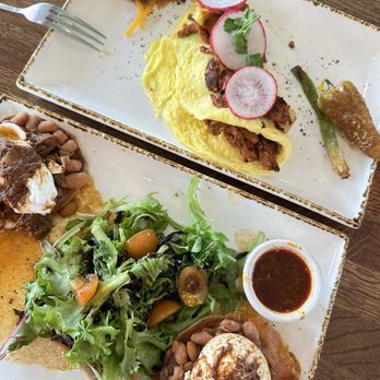 MADRES BRUNCH - Updated April 2024 - 248 Photos & 143 Reviews - 2099 E ...