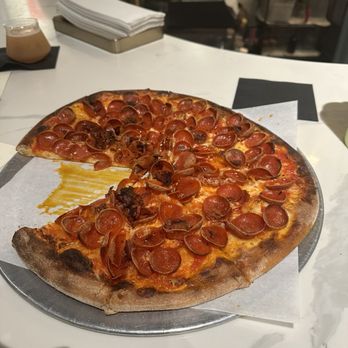 HOP ATOMICA - Updated August 2025 - 289 Photos & 145 Reviews - 535 E ...