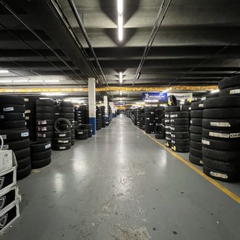 THE NEW TIRE CLUB - Updated November 2025 - 16 Reviews & 83 Photos ...