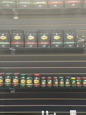 HIGHLANDS SMOKE & CIGAR - Updated June 2025 - 15 Photos - 2377 Nj-36 ...