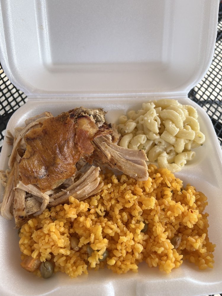 LA CHECHONERA - Updated January 2026 - Cll Violeta 6, Cayey, Puerto ...