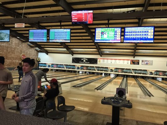KENMORE LANES - 53 Photos & 140 Reviews - Bowling - 7638 NE Bothell Way ...