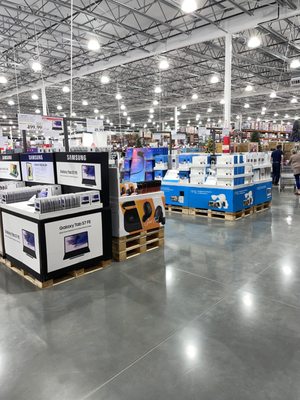 COSTCO WAREHOUSE - Updated January 2025 - 13 Reviews - 2111 Pooler Pkwy ...