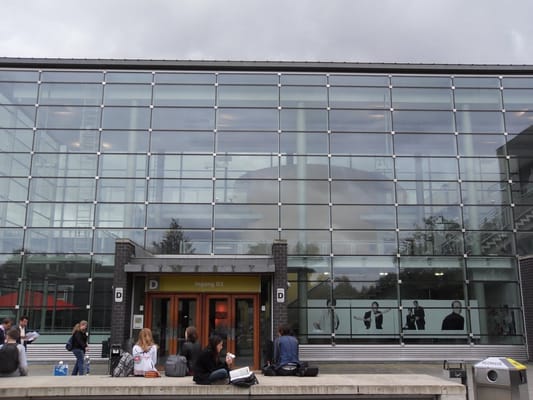 COMPLEXE SPORTIF DE LA VUB - 20 Photos - Boulevard de la Plaine 2 ...