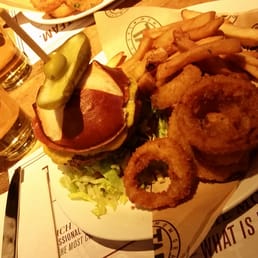 TAP SPORTS BAR AT MGM GRAND - Updated July 2025 - 942 Photos & 798 ...