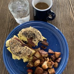 ZEKE’S BREAKFAST & BAKES - Updated May 2025 - 62 Photos & 66 Reviews ...