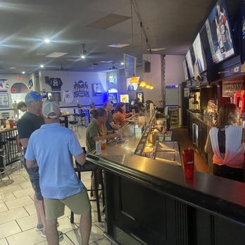 BAR DOWN SPORTS BAR - Updated July 2025 - 35 Photos & 12 Reviews ...