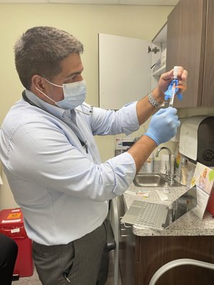 MOISES ISSA, MD - Updated January 2026 - 10 Photos - 6517 Taft St ...