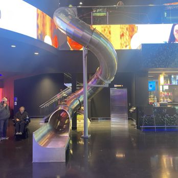 REGAL PINNACLE - Updated June 2025 - 270 Photos & 93 Reviews - 11240 ...