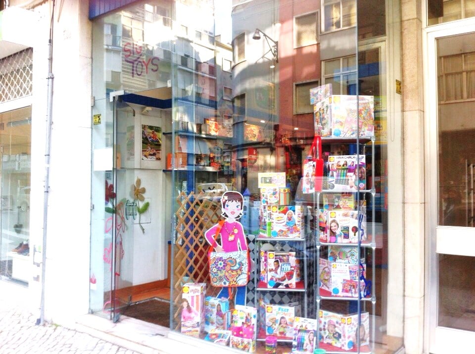 SIG TOYS - Updated August 2025 - Rua Tomás da Anunciação 58B, Lisboa ...