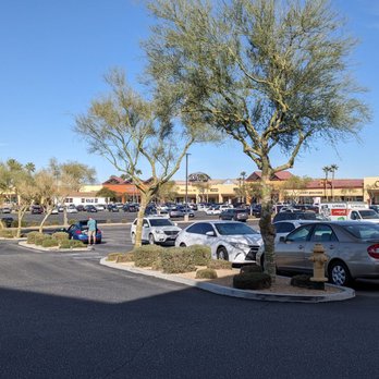 OUTLETS AT BARSTOW - Updated January 2025 - 226 Photos & 107 Reviews ...