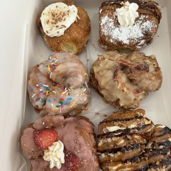 PARLOR DOUGHNUTS - Updated October 2024 - 305 Photos & 120 Reviews ...