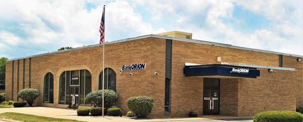 BANKORION - Updated October 2025 - 17 Photos - 1114 4th St, Orion ...