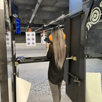 RENO GUNS & RANGE - Updated July 2024 - 260 Photos & 248 Reviews - 2325 ...