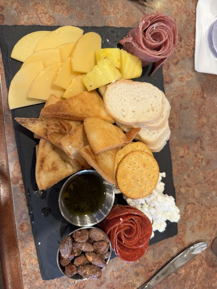 WELLINGTON AT SEVEN HILLS CLUB HOUSE - Updated January 2026 - 20 Photos ...