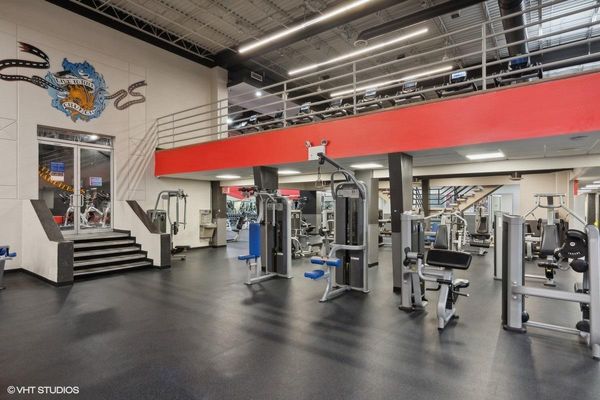 CRUNCH FITNESS - STATEN ISLAND SOUTH - Updated December 2025 - 35 ...