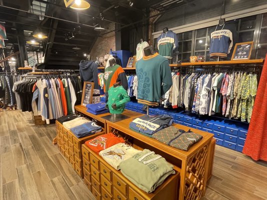 TAIWANIZE - Updated September 2025 - 西寧南路177號, 萬華區, 台北市, Taiwan - Women ...