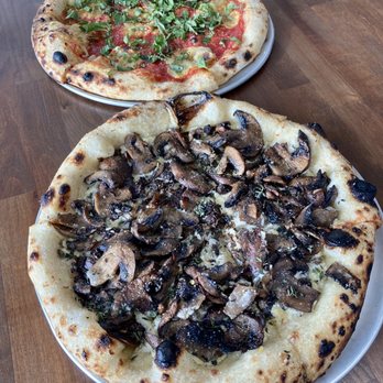 WILD FLOUR PIZZA - Updated December 2025 - 133 Photos & 59 Reviews ...