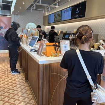 AUNTEA JENNY - Updated December 2025 - 282 Photos & 95 Reviews - 39-07 ...