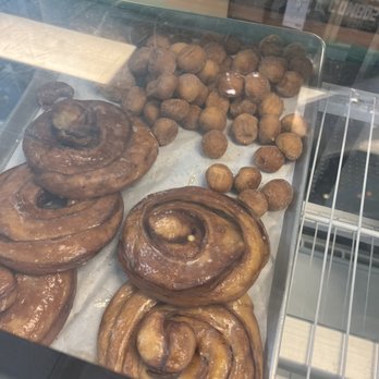 GLAZED DOUGHNUTS - Updated July 2025 - 314 Photos & 223 Reviews - 24 ...