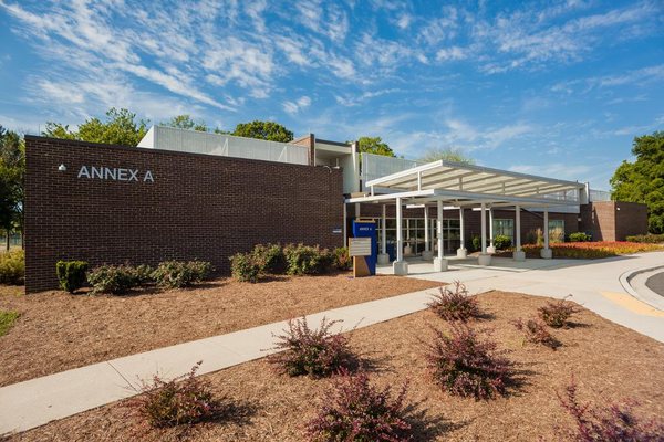 PRINCE GEORGE’S COMMUNITY COLLEGE - Updated December 2025 - 76 Photos ...