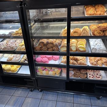 SU PAN BAKERY - Updated June 2025 - 88 Photos & 87 Reviews - 462 W ...