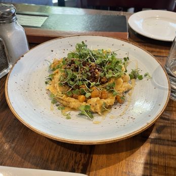 KIN WINDSOR Windsor, CA - Updated November 2024 - 862 Photos & 860 ...